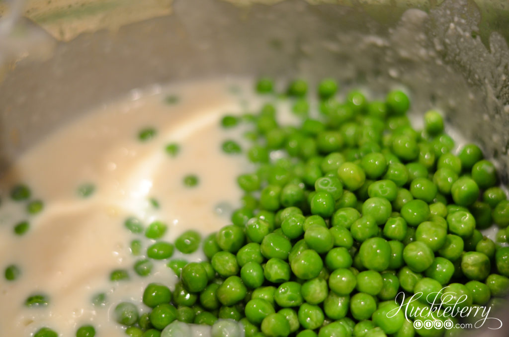 INSTANT POT NEW POTATOES AND PEAS - HUCKLEBERRY LIFE