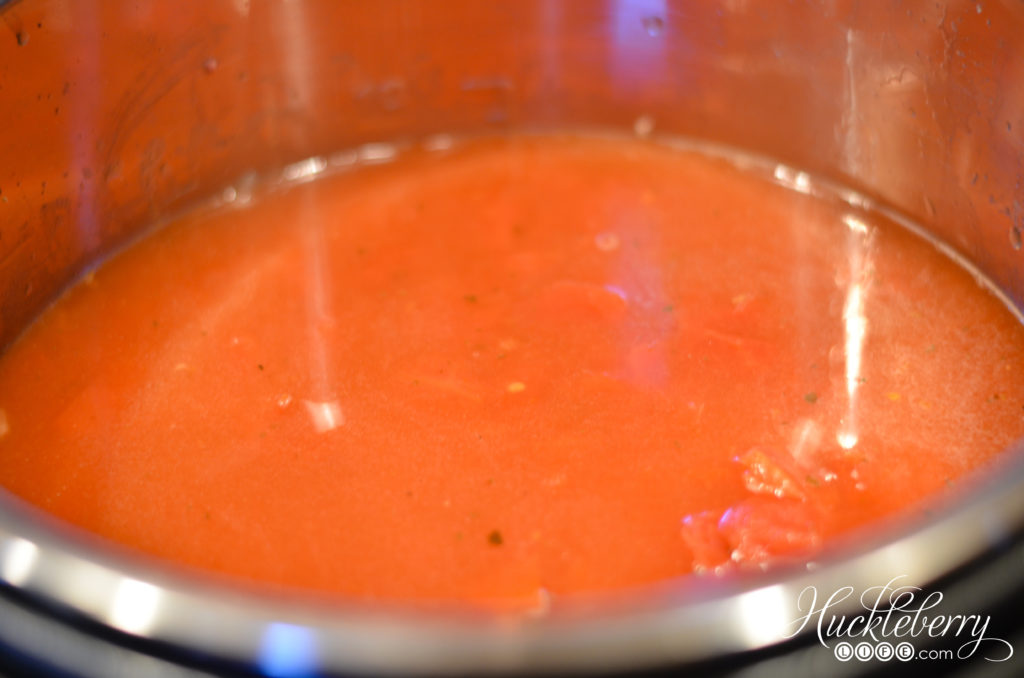 INSTANT POT Spaghetti with Meat Sauce - HUCKLEBERRY LIFE
